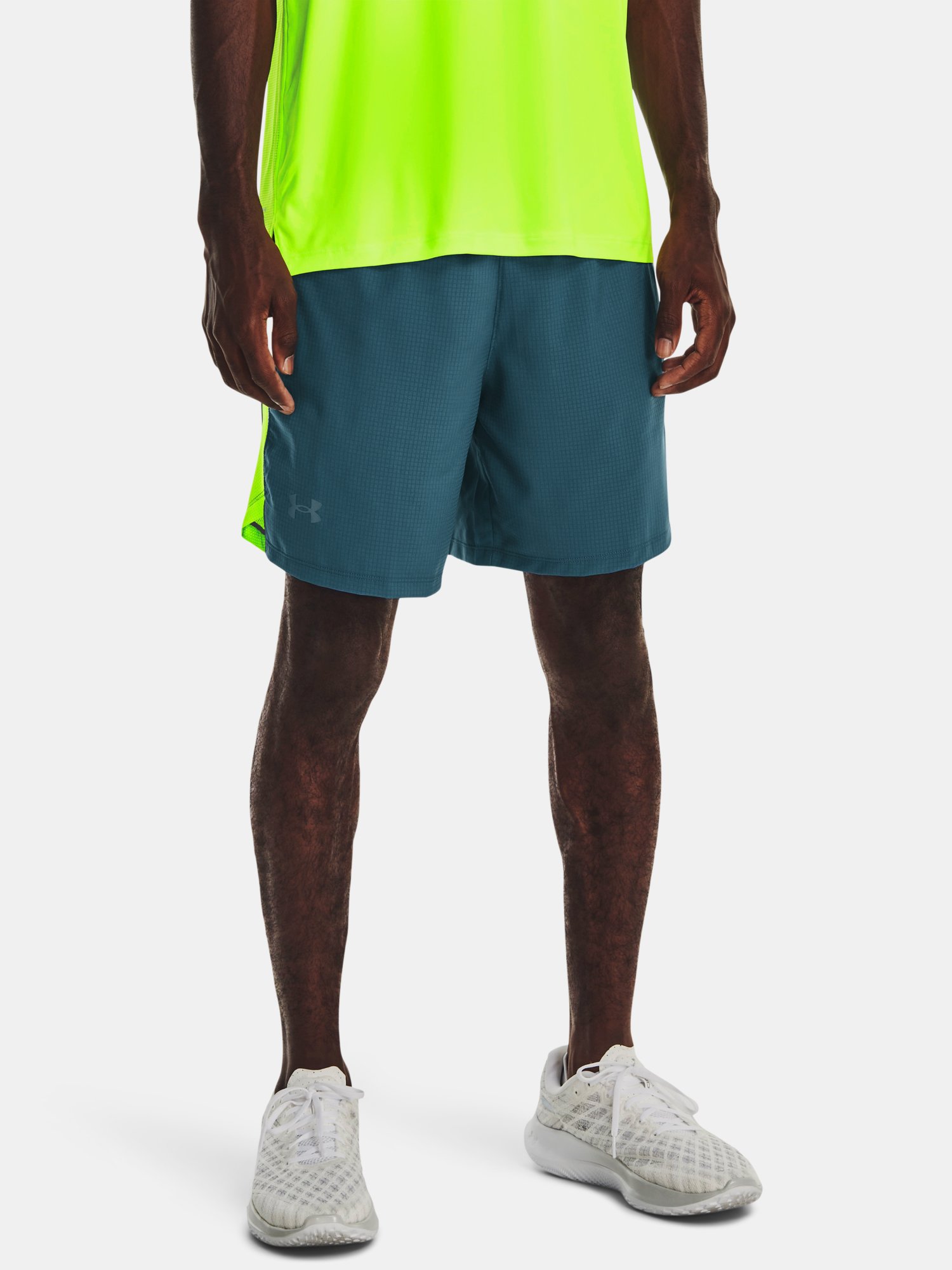 Kraťasy Under Armour UA LAUNCH 7'' GRAPHIC SHORT-BLU - Sportovna