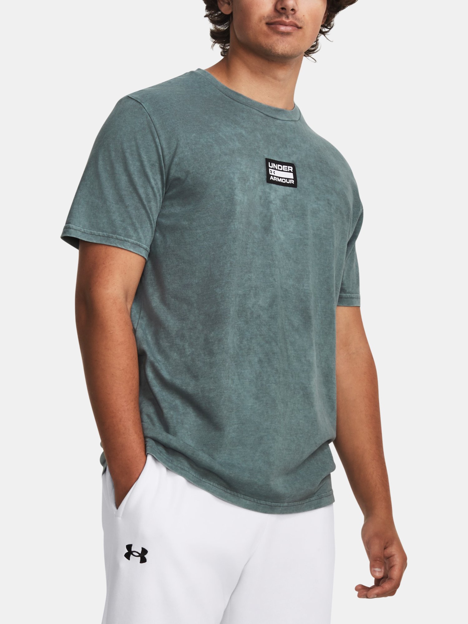 Tričko Under Armour UA ELEVATED CORE WASH SS-GRY - Sportovna